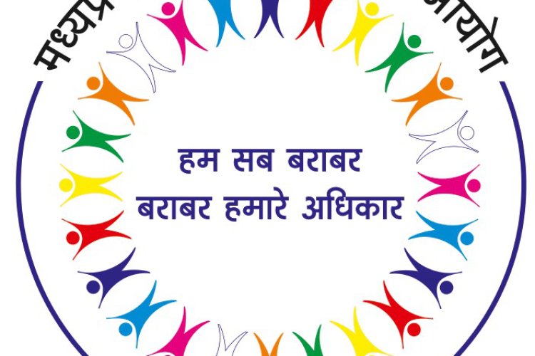 नगर निगम सफाईकर्मियों ने कटोरा लेकर मांगी भीख - Hamare Adhikar News